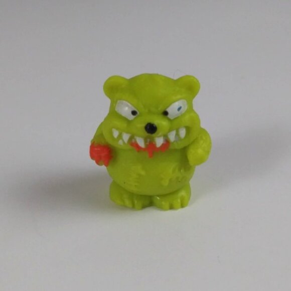 Moose | Toys | Trash Pack Series 2 Bin Critters Yellow Garbage Bear ...